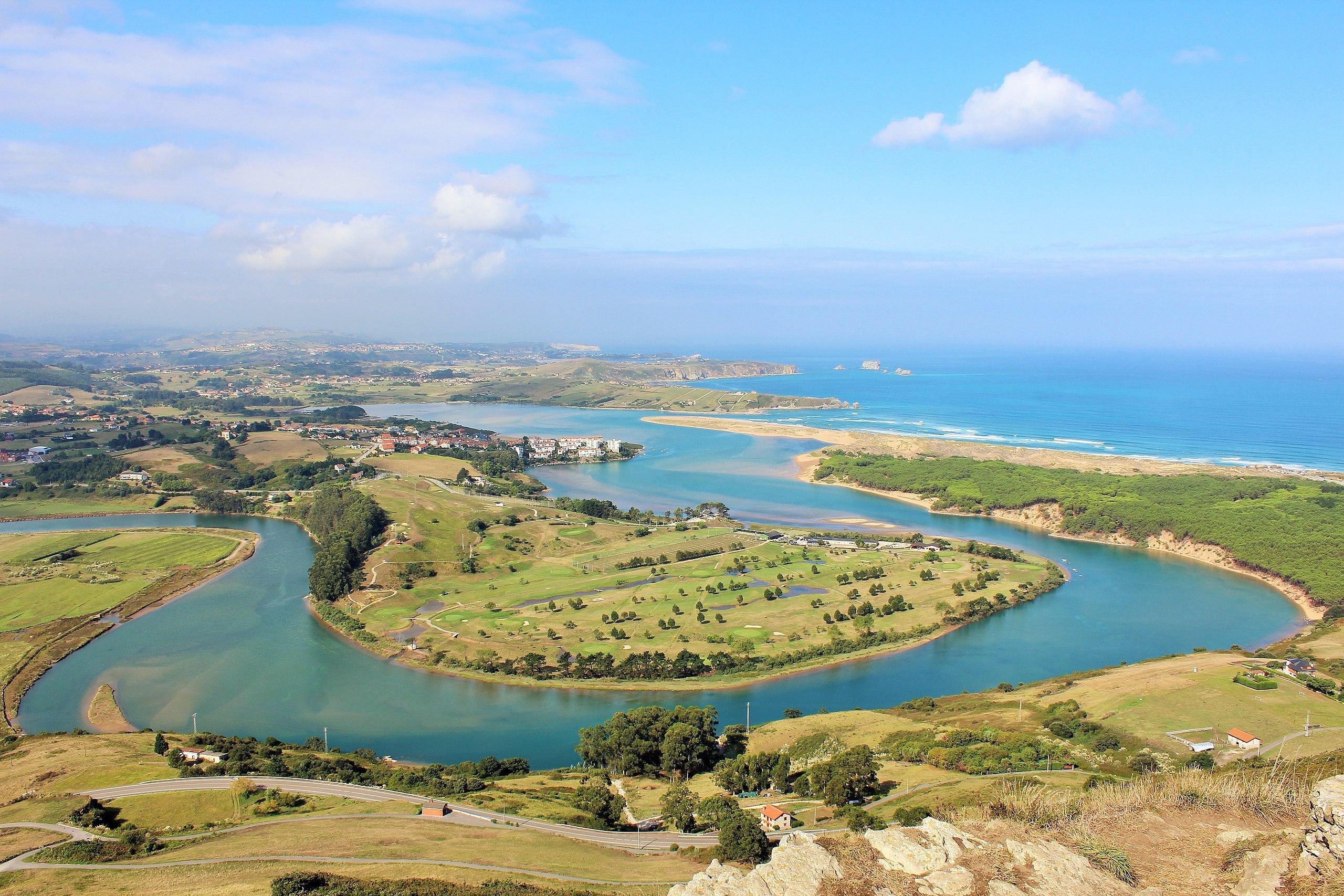 DIFFÉRENCE entre DELTA ESTUAIRE - Résumé