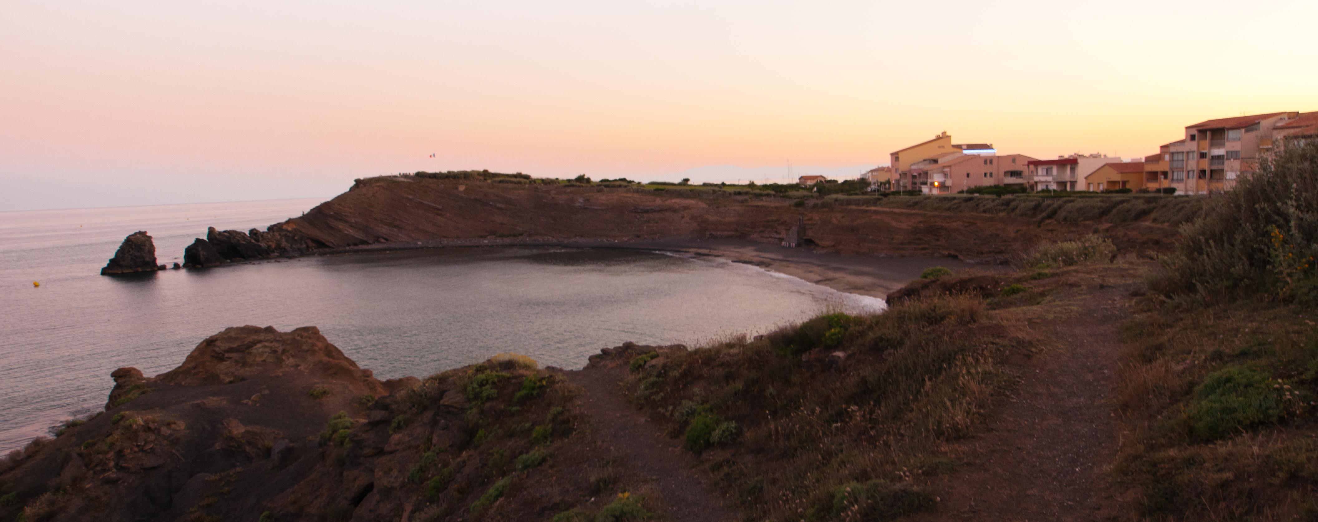 10 PLAGES de SABLE NOIR - MAGNIFIQUES
