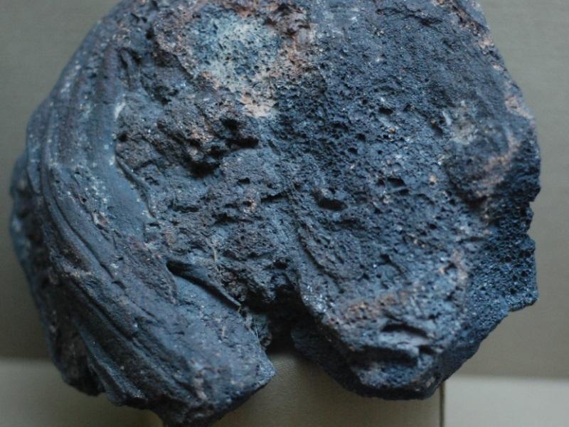 Roches ignées : définition, types, caractéristiques et exemples