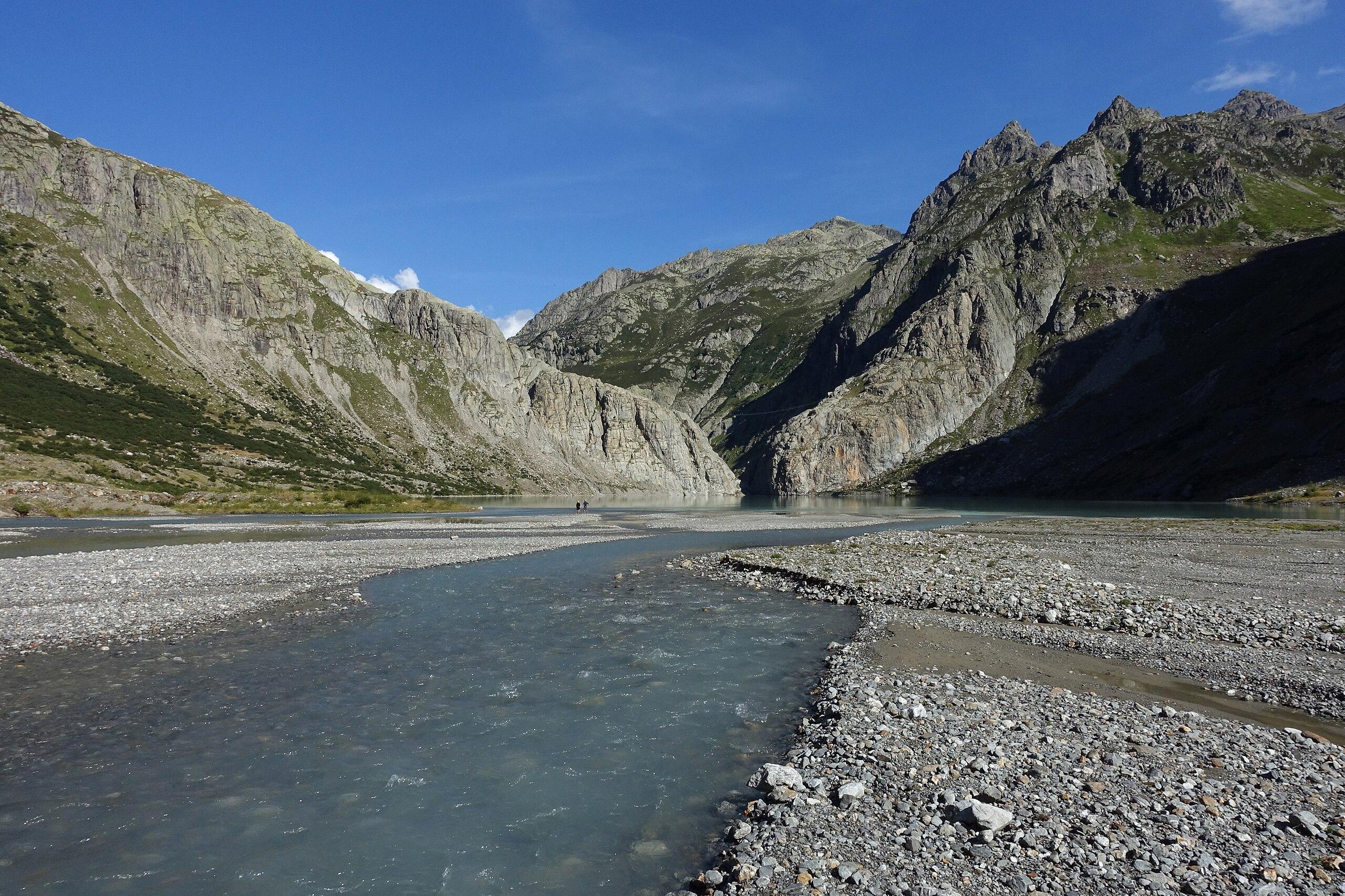 Plaine alluviale : définition, caractéristiques, flore et faune