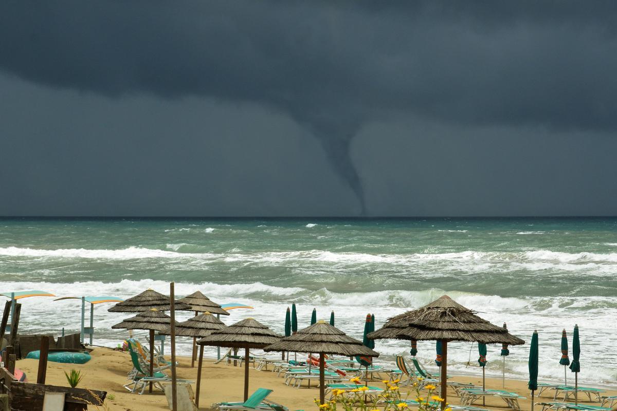Trombe marine : Définition et formation
