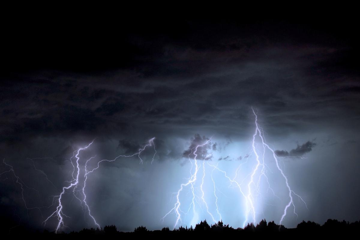 Orage sec : Définition, formation et conséquences