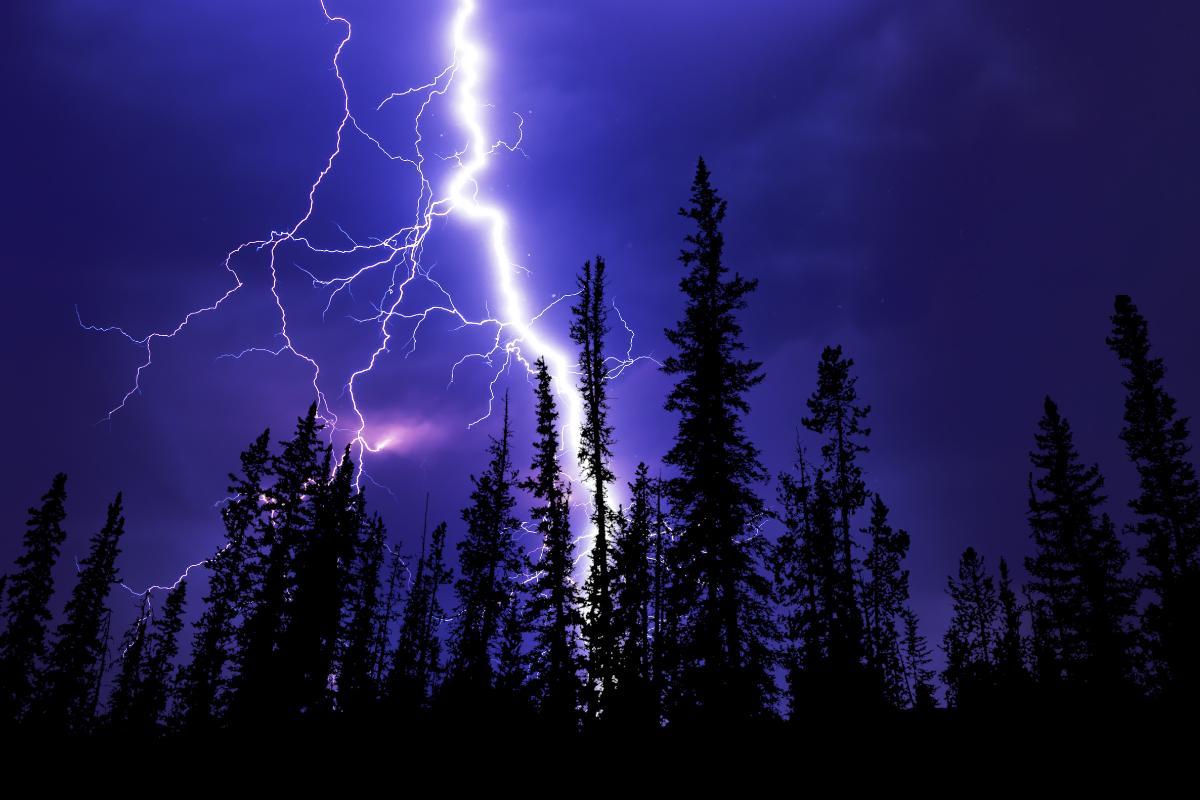 Orage sec : Définition, formation et conséquences