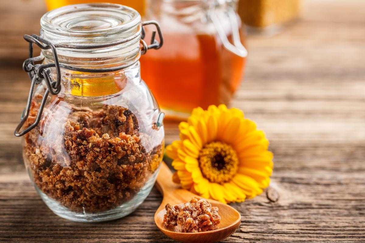 Propolis : Définition, propriétés et bienfaits