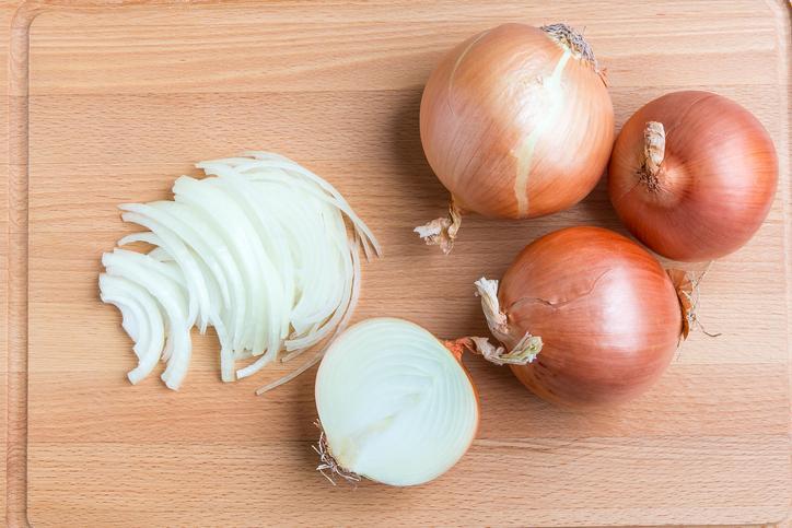 9 VARIÉTÉS D'OIGNONS - Noms, caractéristiques et images