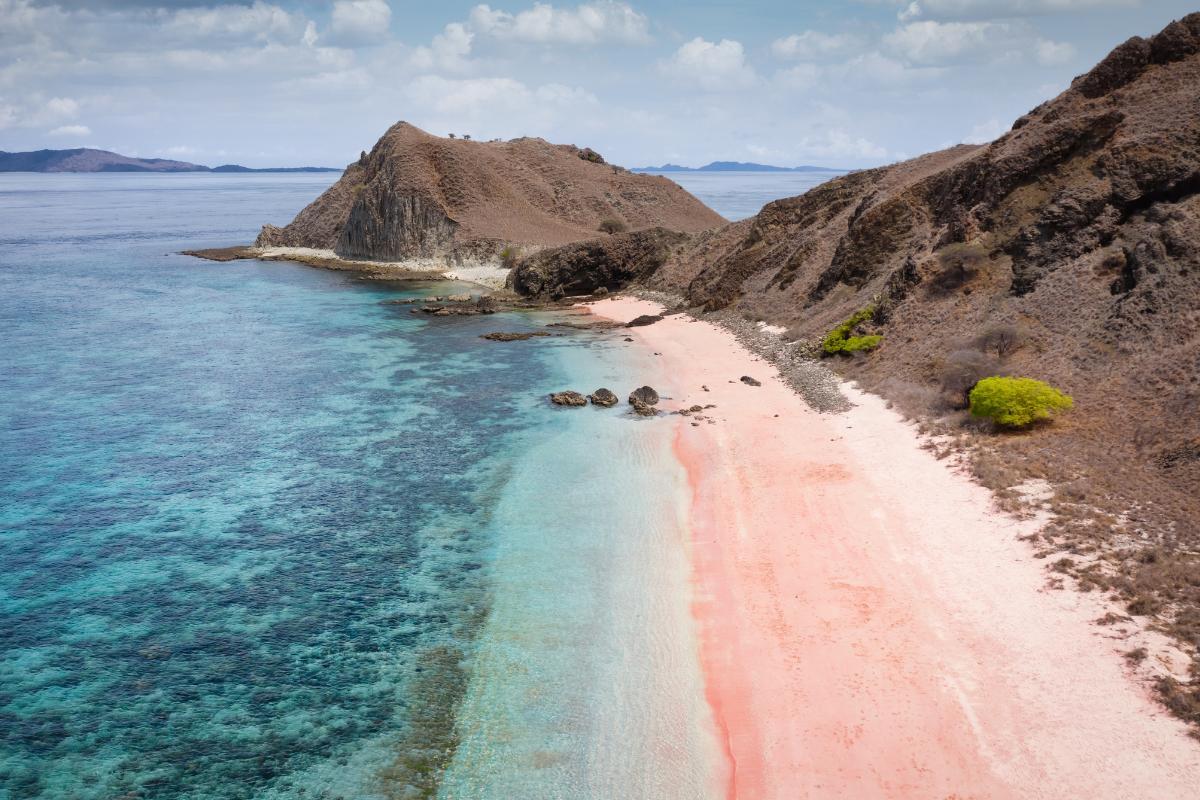 10 PLAGES de SABLE ROSE - Noms et PHOTOS